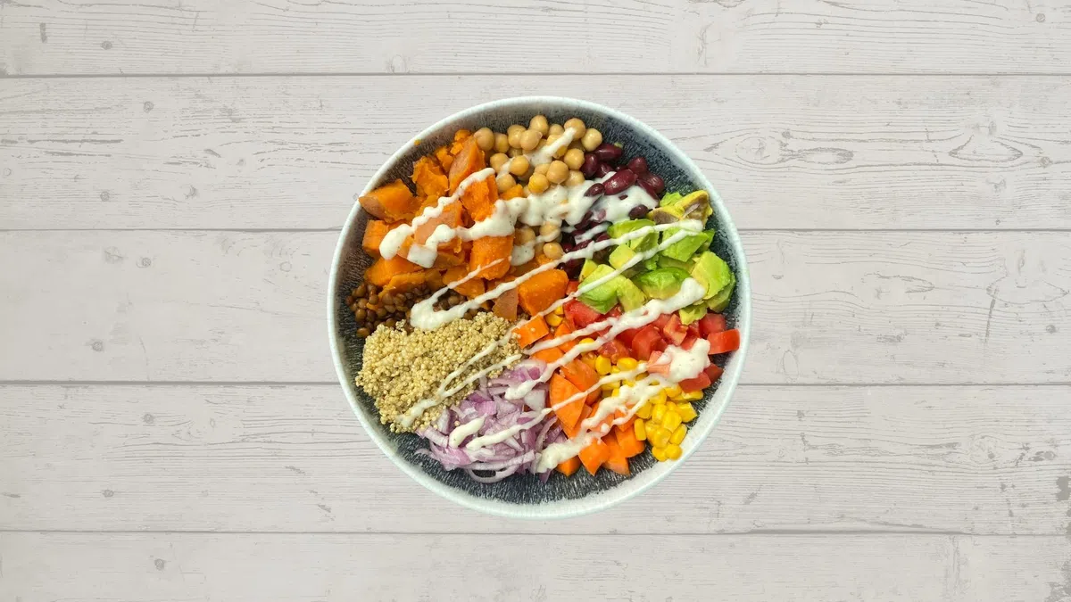 Recept: Groentebowl vol eiwitten