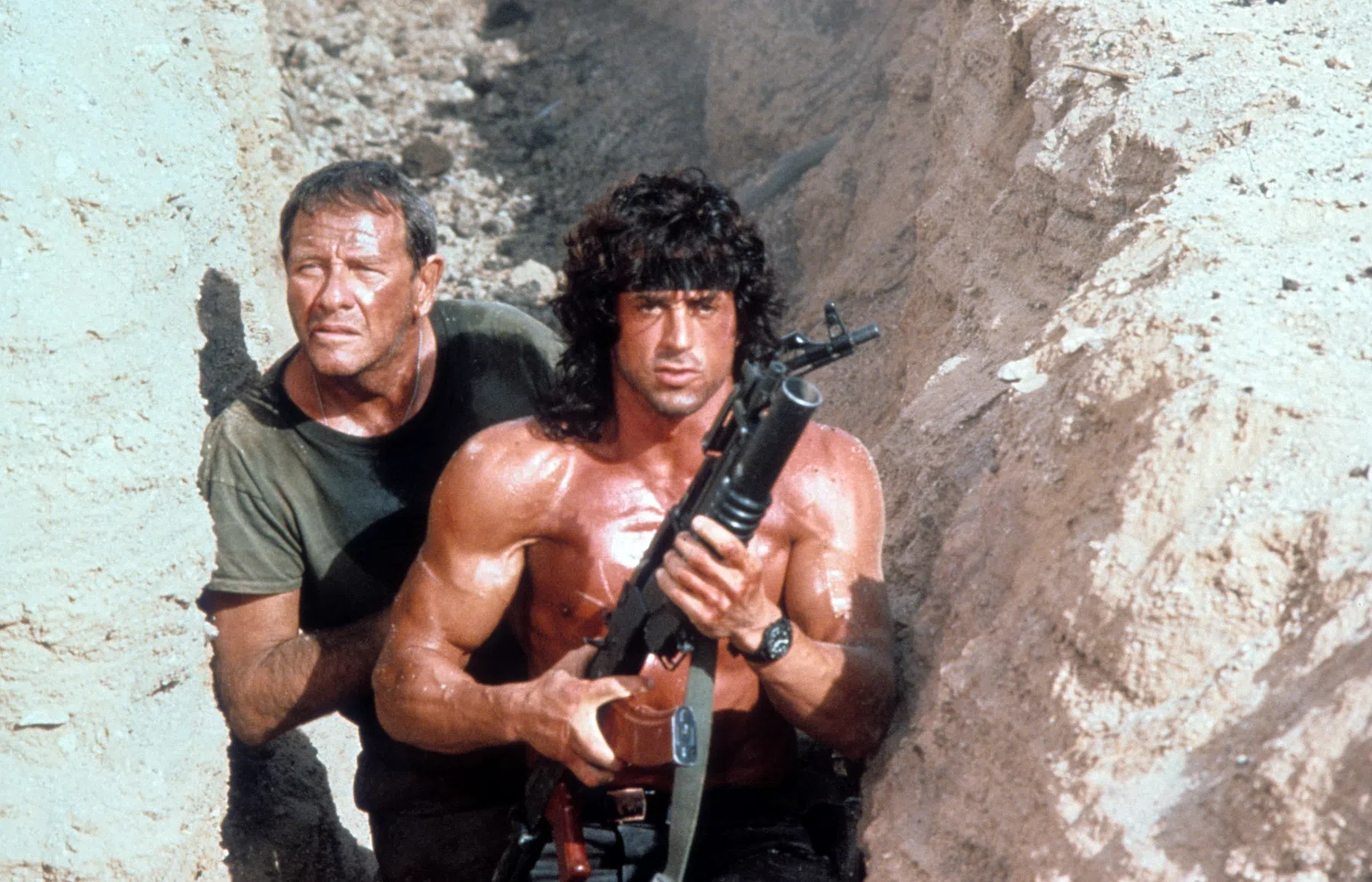 Krijg guns als Rambo met deze arm-workout