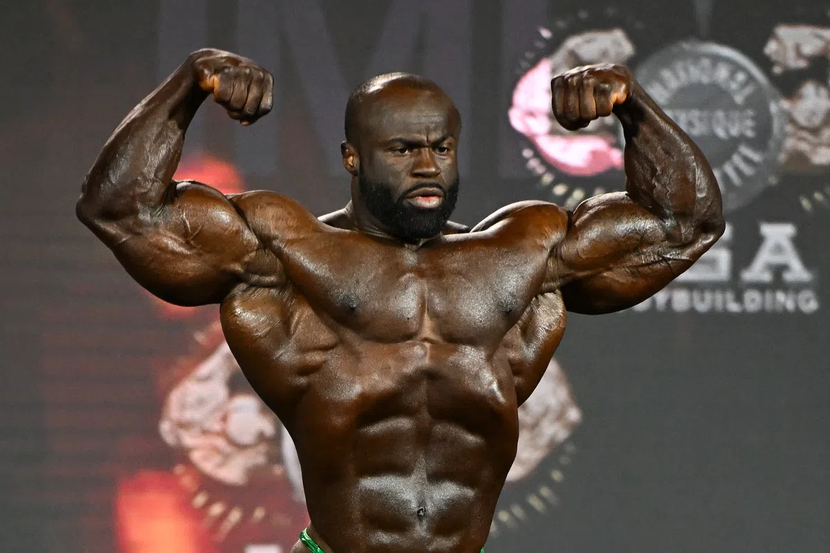 Mr. Olympia 2025: Samson Dauda hoopt titel te verdedigen, wie volgt ...