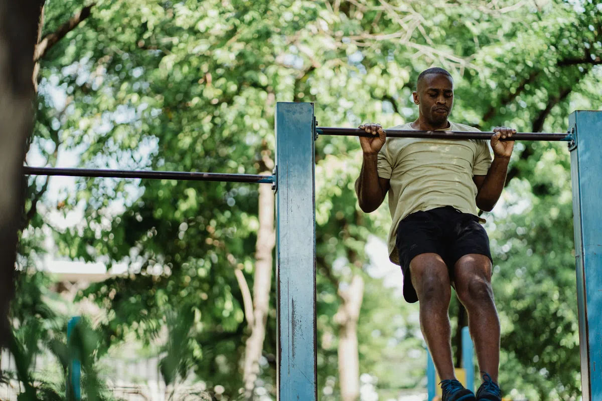 Pull-Up & Push-Up Challenge: Bouw Kracht en Spieruithouding